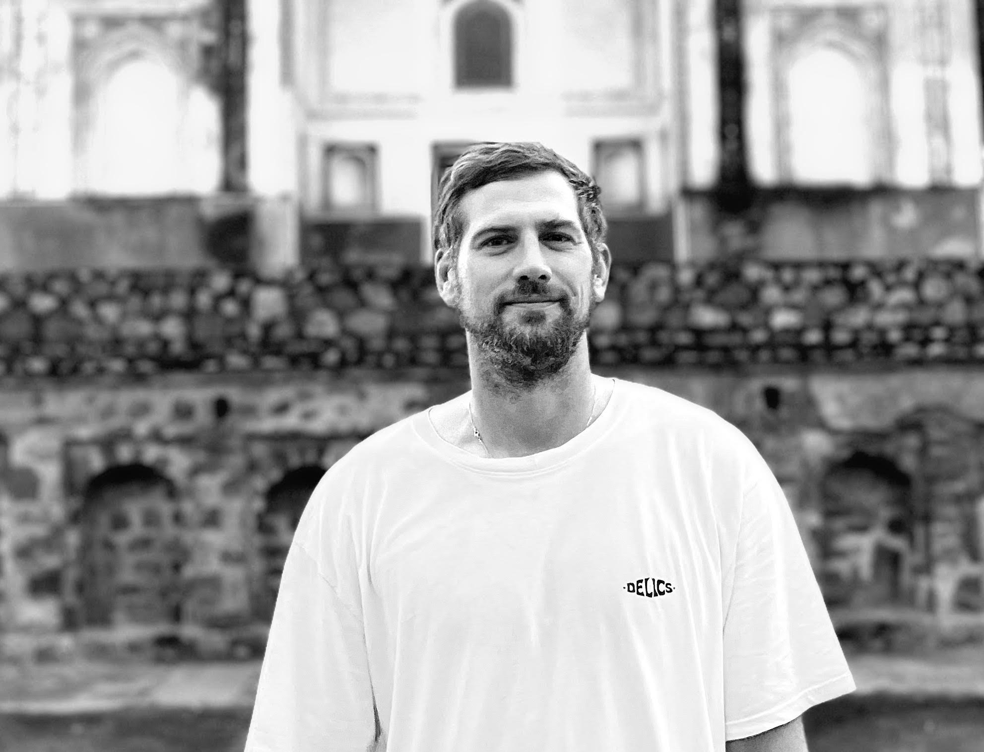 #MyRecordBag – Hammer reveals his top ‘dark disco’ classics - 909originals